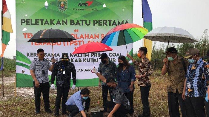 Atasi Permasalahan Sampah di Kutim, Pemkab dan PT KPC Bakal Bangun TPST ...