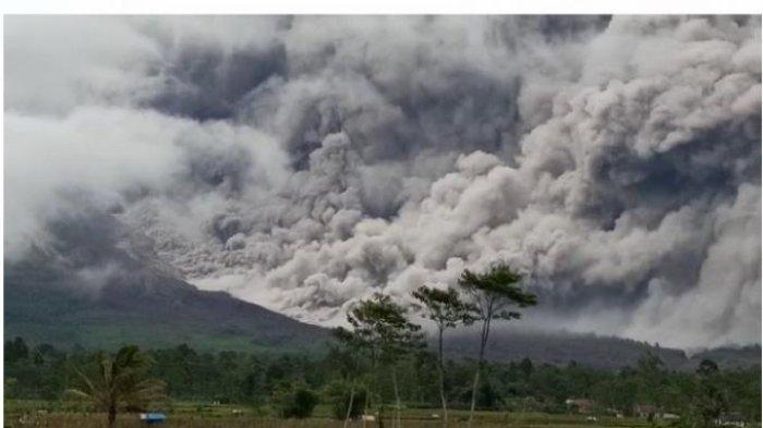 Status Gunung Semeru Naik Level Jadi Siaga, Inilah Daftar Lengkap ...
