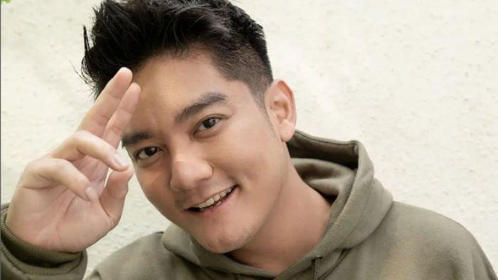Profil/Biodata Boy William: Umur, Agama, Pasangan, Orang Tua, dan ...