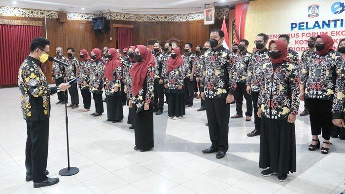 Wali Kota Rahmad Mas'ud Lantik Forum Ekraf Kota Balikpapan - Tribunkaltim.co