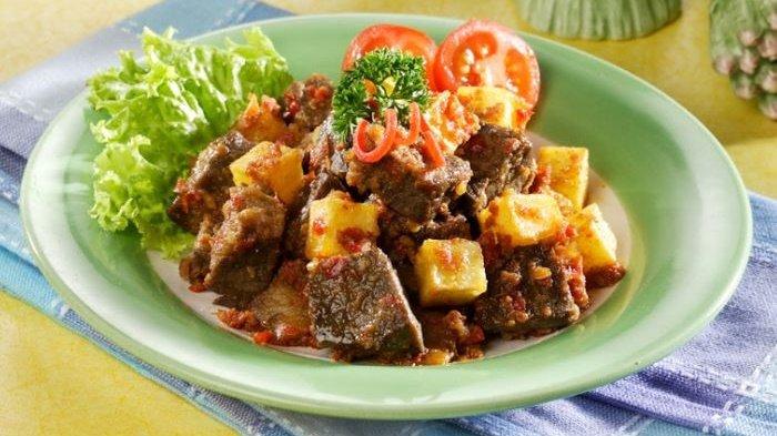 Resep Balado Paru Kentang, Menu Makan Malam yang Cita Rasanya Terasa ...
