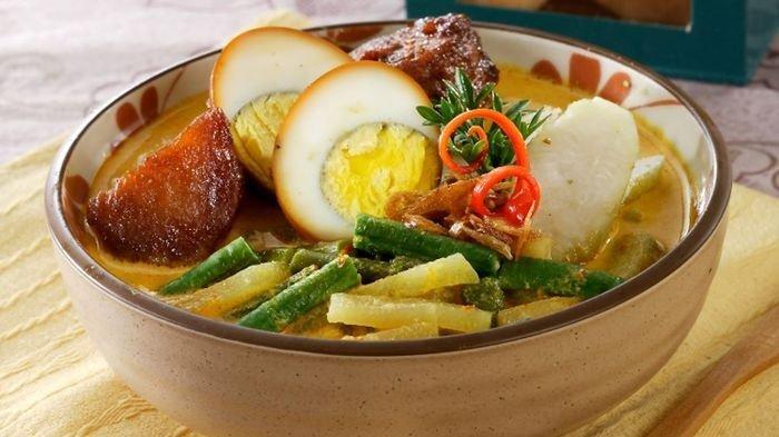 Resep Lontong, Tata Cara Membuat yang Enak dan Kenyal Sehingga Cocok di ...