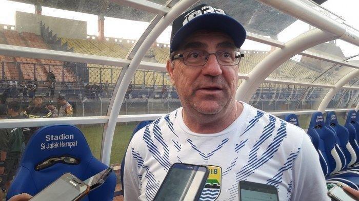 Laga Terakhir Keok dari Borneo FC, Kini Robert Rene Albert Mundur dari ...