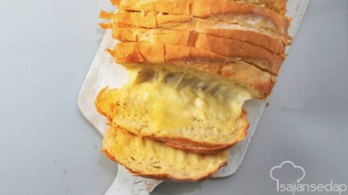 Yuk, Bikin Sarapan Roti Garlic Cheese Melt, Gampang dan Enak Lho ...