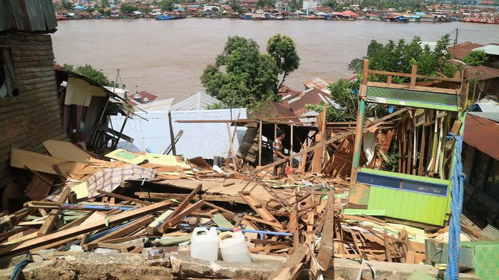 Meluas, Longsor Kini Ancam Ratusan Rumah di Selili - Tribunkaltim.co