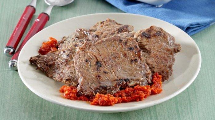 Resep Daging Bakar Kalasan, Menu Makan Siang yang Bikin Niat Diet ...