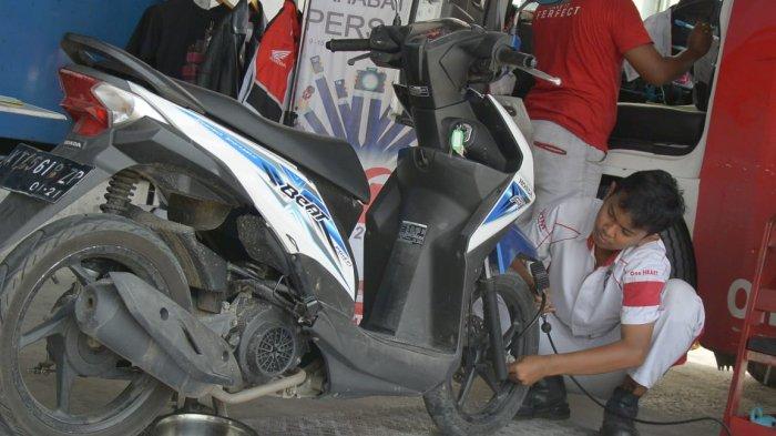 Nah Ini Dia Service Lengkap Motor Honda Tanpa Antre dan Bertarif Rp 19. ...
