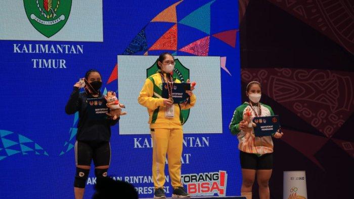 Atlet Angkat Besi Kaltim Nelly Raih Medali Emas di Kelas 59 Kg di PON XX Papua - Tribunkaltim.co