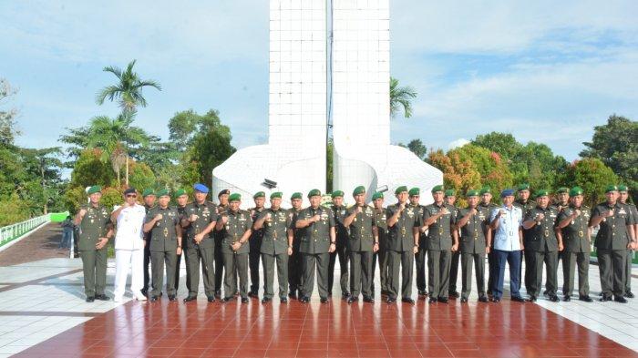 Keluarga Besar Kodam VI/Mlw Ziarah dan Tabur Bunga ke TMP Dharma Agung Balikpapan - Tribunkaltim.co