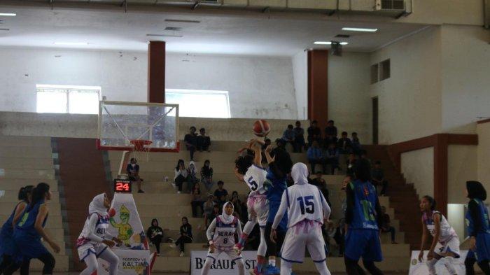 Tim Basket Putri Berau Sumbang Emas Usai Kalahkan Kontingen Balikpapan di Final - Tribunkaltim.co