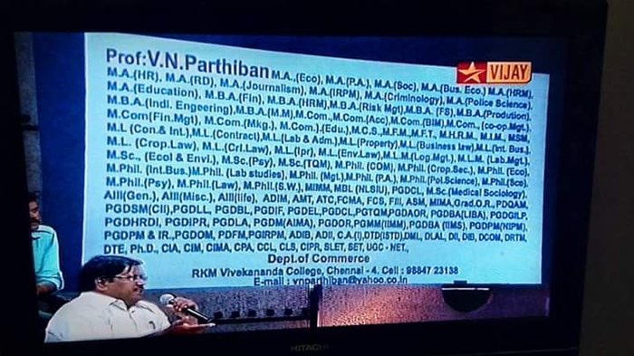 Luar Biasa, Dosen Ini Punya 145 Gelar Akademik di Belakang Namanya ...