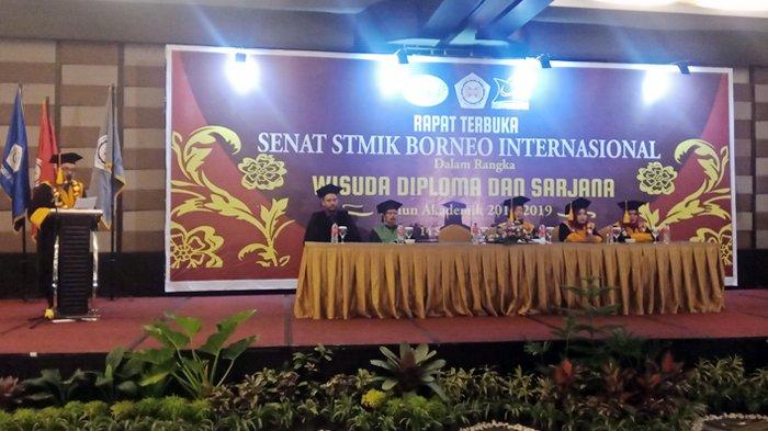 STMIK Borneo International Gelar Wisuda Program Diploma dan Sarjana ...