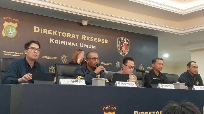 Terjawab Penyebab Kematian Arya Daru Pangayunan, Sosok Vara dan Dion di ...