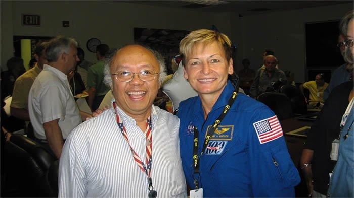 Profiil Toko NTT Dr.Ir. Aris Tanone , Anak Kupang yang Bekerja di NASA ...