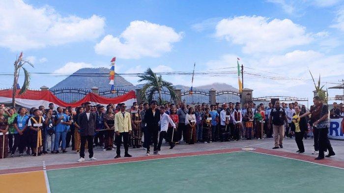 Bupati Djafar Achmad Buka Secara Resmi Turnamen Ormawa Cup STPM Santa ...