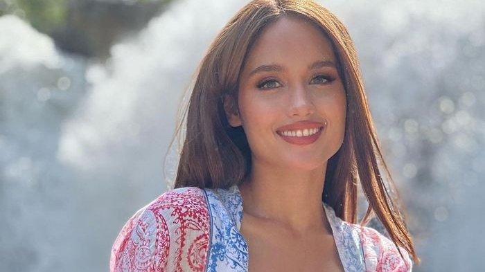 Tiga Artis Cantik ini Ikut Pemilu Nyoblos di Luar Negeri, Intip Gaya ...