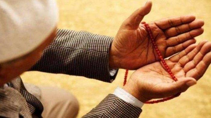 Doa Setelah Sholat Maghrib, Baca Ayat Kursi Juga Istighfar, Dilengkapi ...