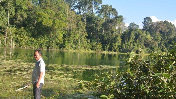 Wisata NTT , Danau Rana Kulan yang Elok Tersembunyi di Manggarai Timur ...