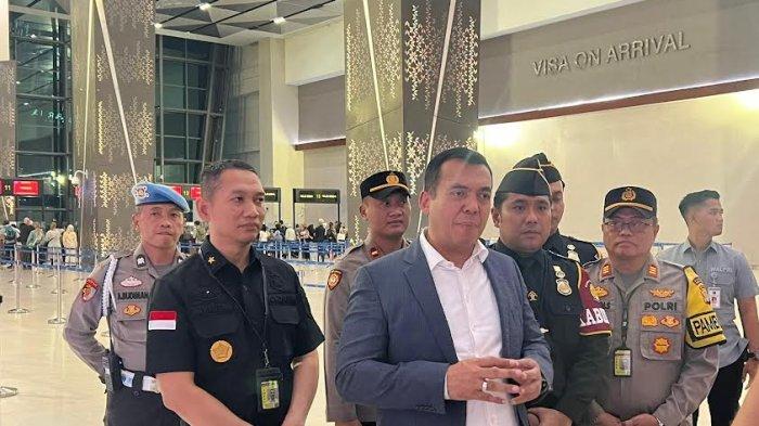 Tangani Kendala Sistem Perlintasan di Bandara Soekarno-Hatta, Imigrasi Tambah Personel - Pos ...