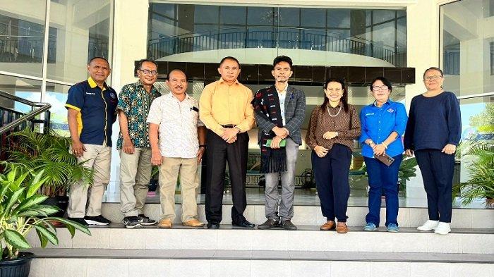 UKAW dan UNITAL Sepakat Lanjutkan Kerja Sama Melalui Pertemuan Rektor ...