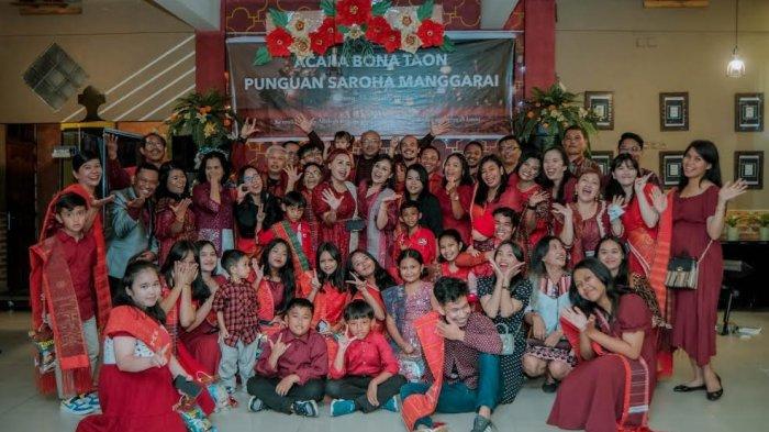 Keluarga Batak Saroha Manggarai Rayakan Natal Bersama, Romo Carolus ...