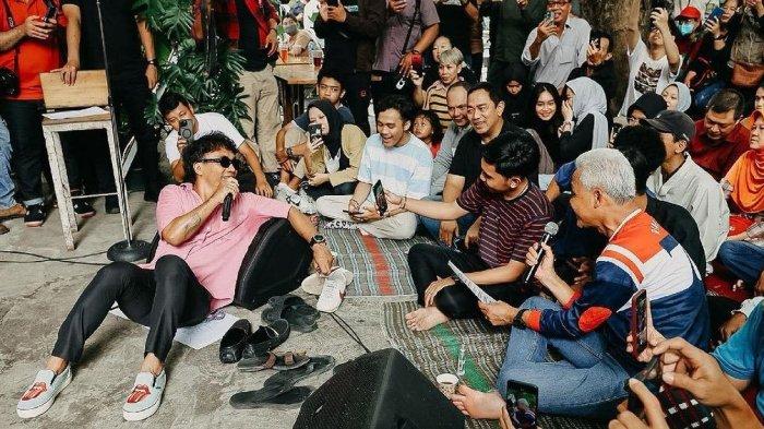 Jelang Pencoblosan Pemilu 2024, Anies Dinner, Prabowo Ngaji, Ganjar Nyanyi - Pos-kupang.com