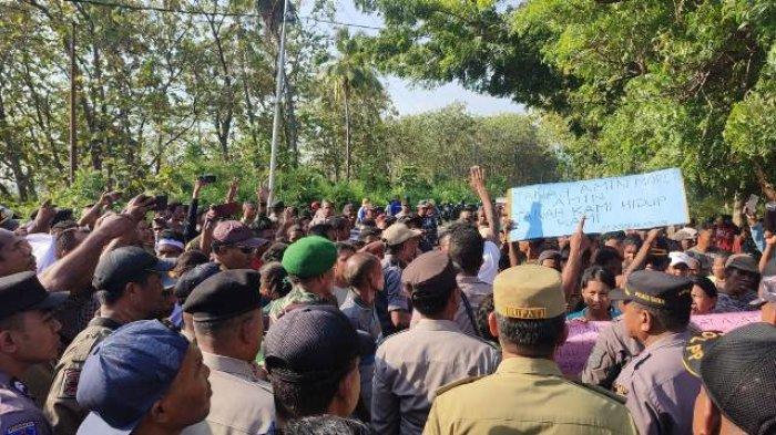 Peninjauan Lokasi Permohonan HGU di Sikka Berakhir Ricuh - Pos-kupang.com