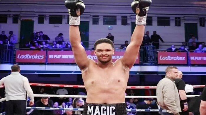 Hasil Tinju Dunia, Matty Harris Cuma Butuh 23 Detik Lumpuhkan Milos ...