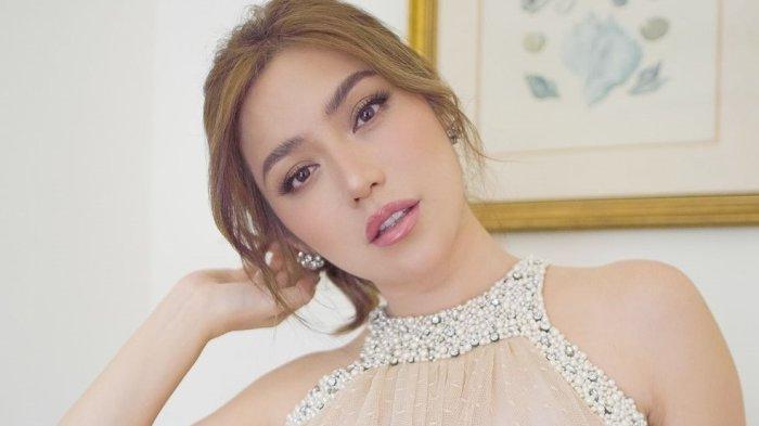 Jessica Iskandar Didaulat jadi Bumil Tercantik, sang Artis Tampil ...