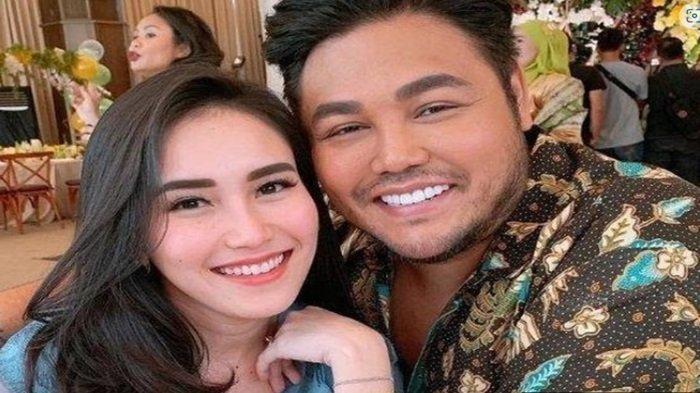 Ivan Gunawan Puji Kado Ulang Tahun dari Ayu Ting Ting : Cewek Depok Mah ...