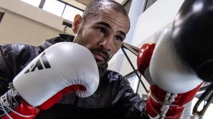 Jadwal Tinju Dunia, Ernesto Mercado vs Jose Pedraza Ramaikan Duel Diego ...