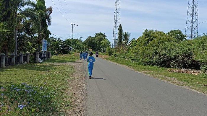 Warga Minta Bangun Terotoar di Jalan Borong-Kembur dan Jati-Jengok ...