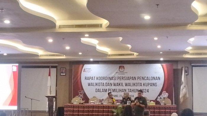 Tingkatkan Partisipasi Pemilih Pemula, KPU Kota Kupang Gencarkan Sosialisasi di Sekolah - Pos ...