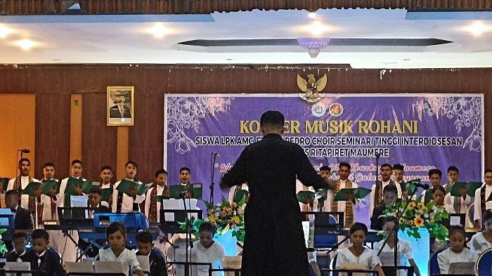 130 Organis Cilik Aura Music Course dan San Pedro Choir Tampil Apik di ...