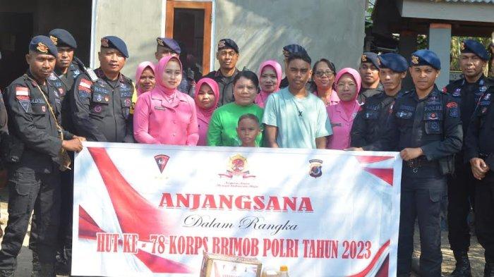 Jelang HUT ke-78 Korps Brimob Polri, Kompi 4 Batalyon A Pelopor Alor Lakukan Anjangsana - Pos ...