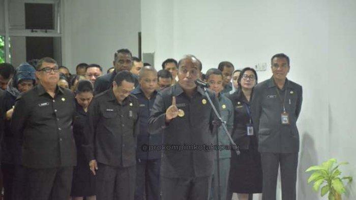 Penjabat Wali Kota Kupang Tekankan Loyalitas dan Dedikasi Pada ASN PTT - Pos-kupang.com