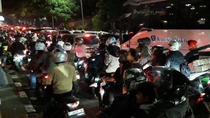 Terjebak Macet 8 Jam di Puncak Bogor Wisatawan Meninggal Dunia - Pos-kupang.com