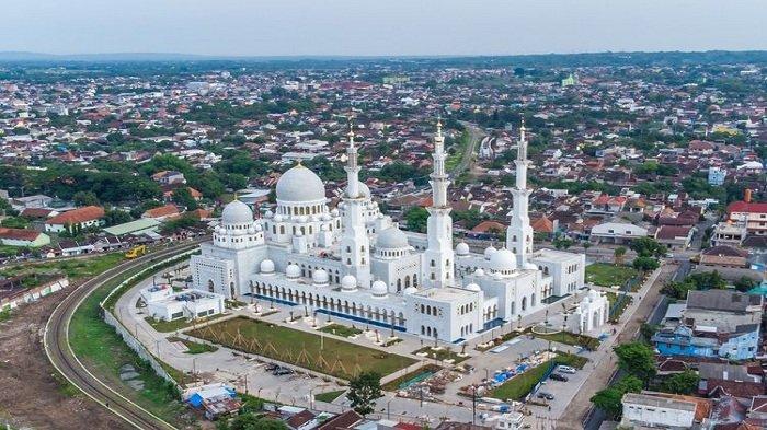 Heboh,Lowongan Kerja Satpam Masjid Raya Sheikh Zayed Solo Bergaji Rp 6 ...