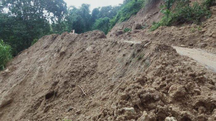 BREAKING NEWS: Longsor Kembali Terjadi di Kigit Elar Selatan Manggarai ...