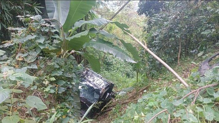 Polisi Ungkap Identitas Penumpang Pikap yang Terjun ke Jurang di Manggarai Timur - Pos-kupang.com