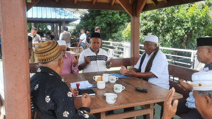 Sempat Ricuh, Pembina Yappi Sumba Barat Daya Berhentikan Samsi Pua Golo ...