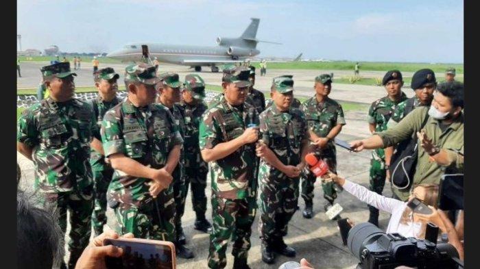 Jasad Pratu Miftahul Arifin Masih di Jurang, TNI Siaga Tempur Lawan KKB Papua - Pos-kupang.com