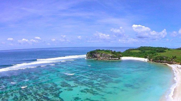Wisata NTT , Pantai Karewee Surga yang Tersembunyi , Bersebelahan ...