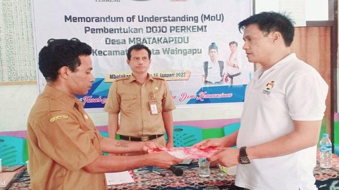 Dojo PERKEMI Desa Mbatakapidu Sumba Timur Resmi Dibentuk - Pos-kupang.com
