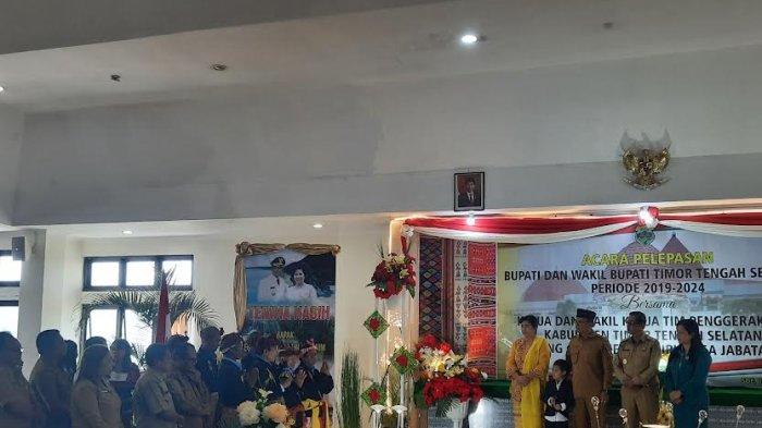 Bupati dan Wakil Bupati Timor Tengah Selatan Pamit - Pos-kupang.com