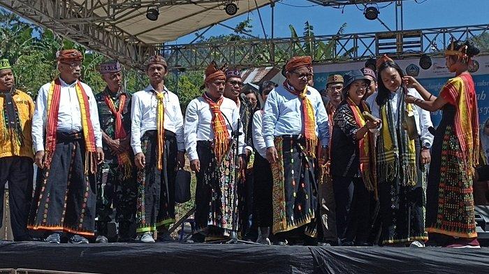 Buka Festival Kopi Lembah Colol, Bupati Manggarai Timur: Lembah Colol ...