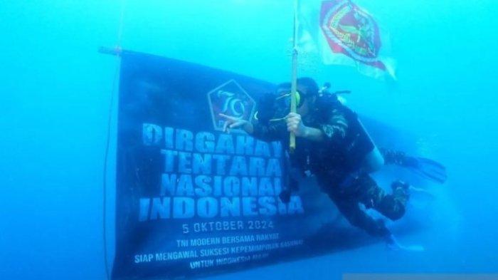 TNI Kibarkan Bendera Tri Matra di Bawah Laut Gorontalo - Pos-kupang.com