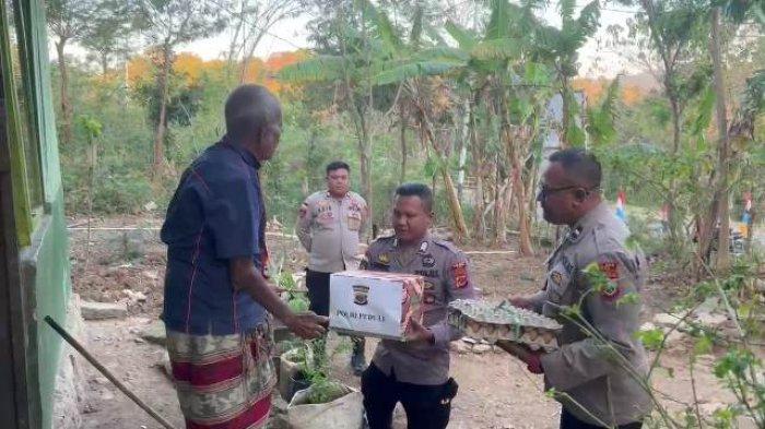 Peringati HUT ke 79 Kemerdekaan RI, Kapolsubsektor Napan dan Anggota ...