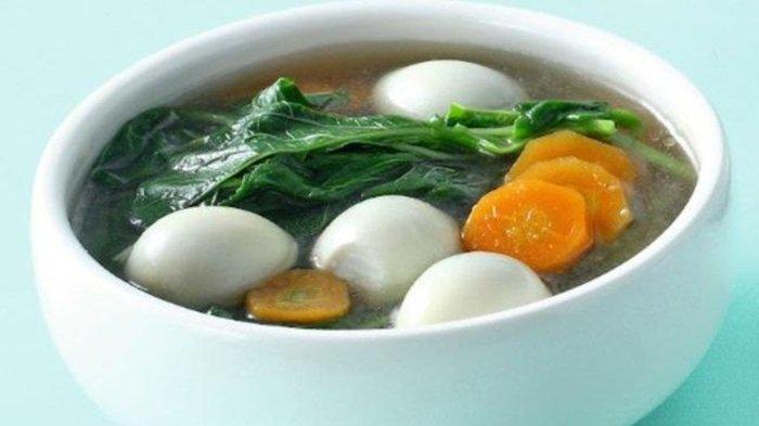 Resep Makanan, Sayur Bayam Kuah Telur Puyuh, Menu Sarapan Pagi yang ...