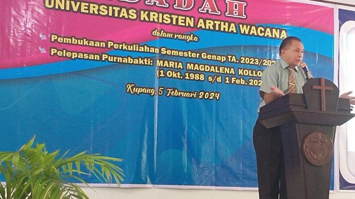 Rektor UKAW Prof Godlief Neonufa Mendorong Semangat Kerja Bersama untuk ...